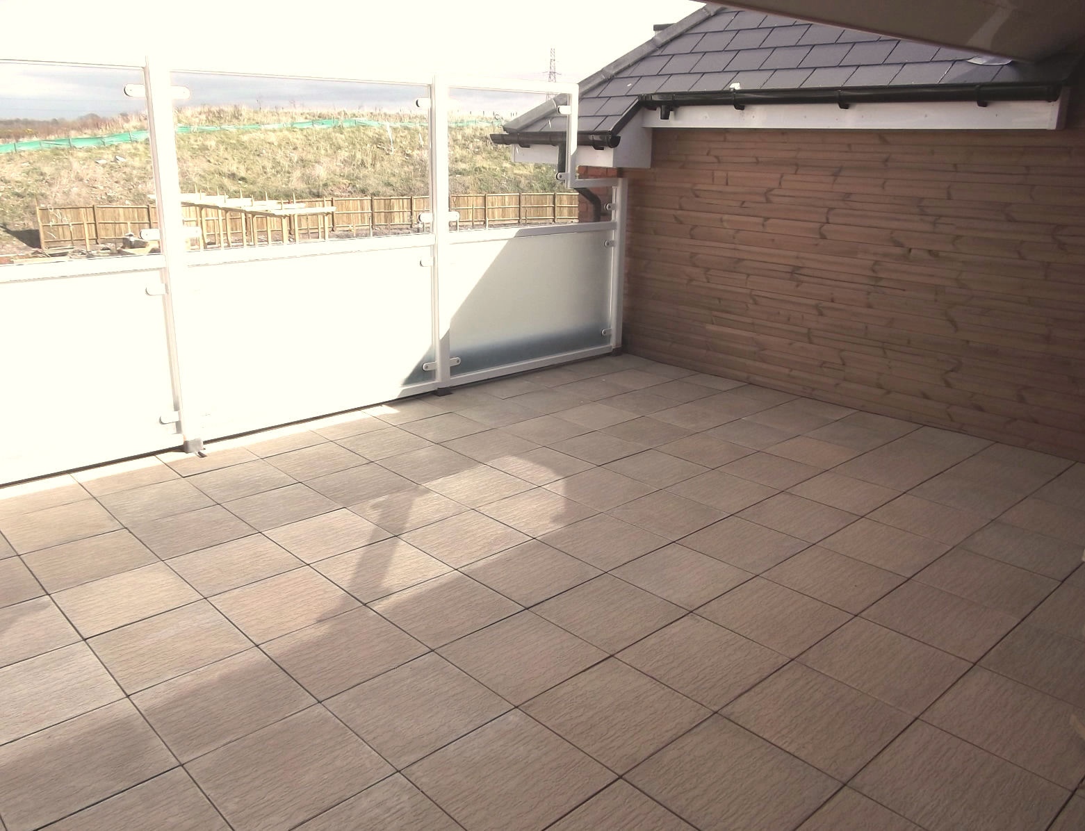 Promenade Tile Installation - R&D Roofing